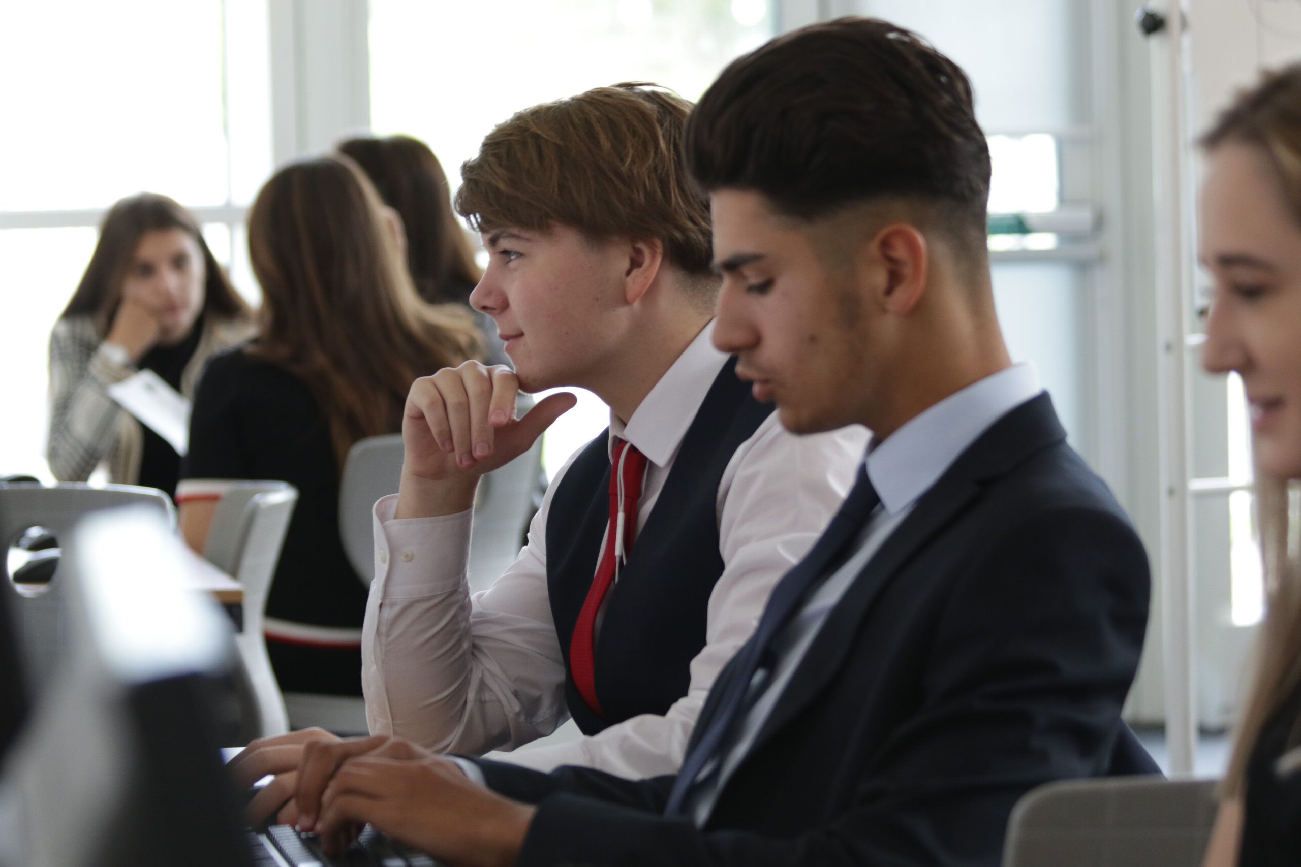 Open Events for Post-16 September 2025 Admissions - Longfield Academy