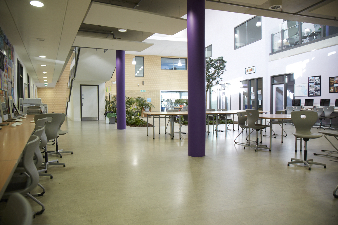 Post-16 - Longfield Academy